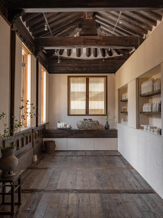 Le Labo首爾北村韓屋實驗室，穿越時光與氣味的沉靜詩篇 - VERSE